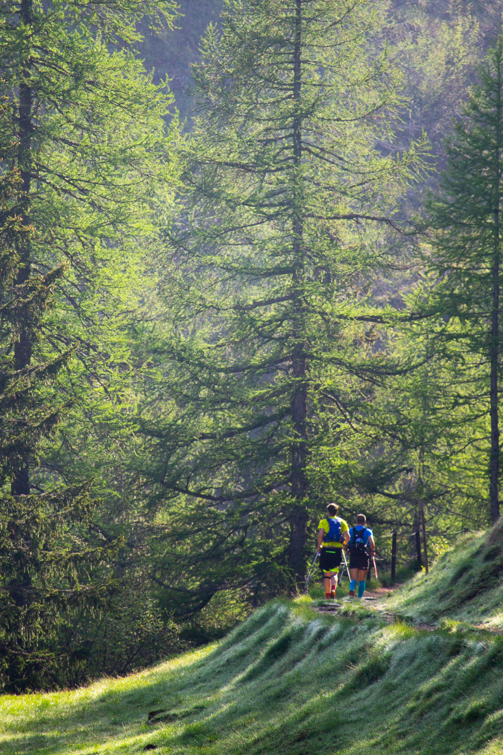 "On Your Left!" and 5 Other Awkward Ways to Pass People While Running ...