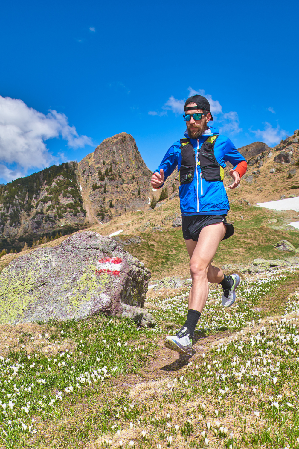 4 Effective Hill Running Workouts to Empower Any Athlete - RELENTLESS ...